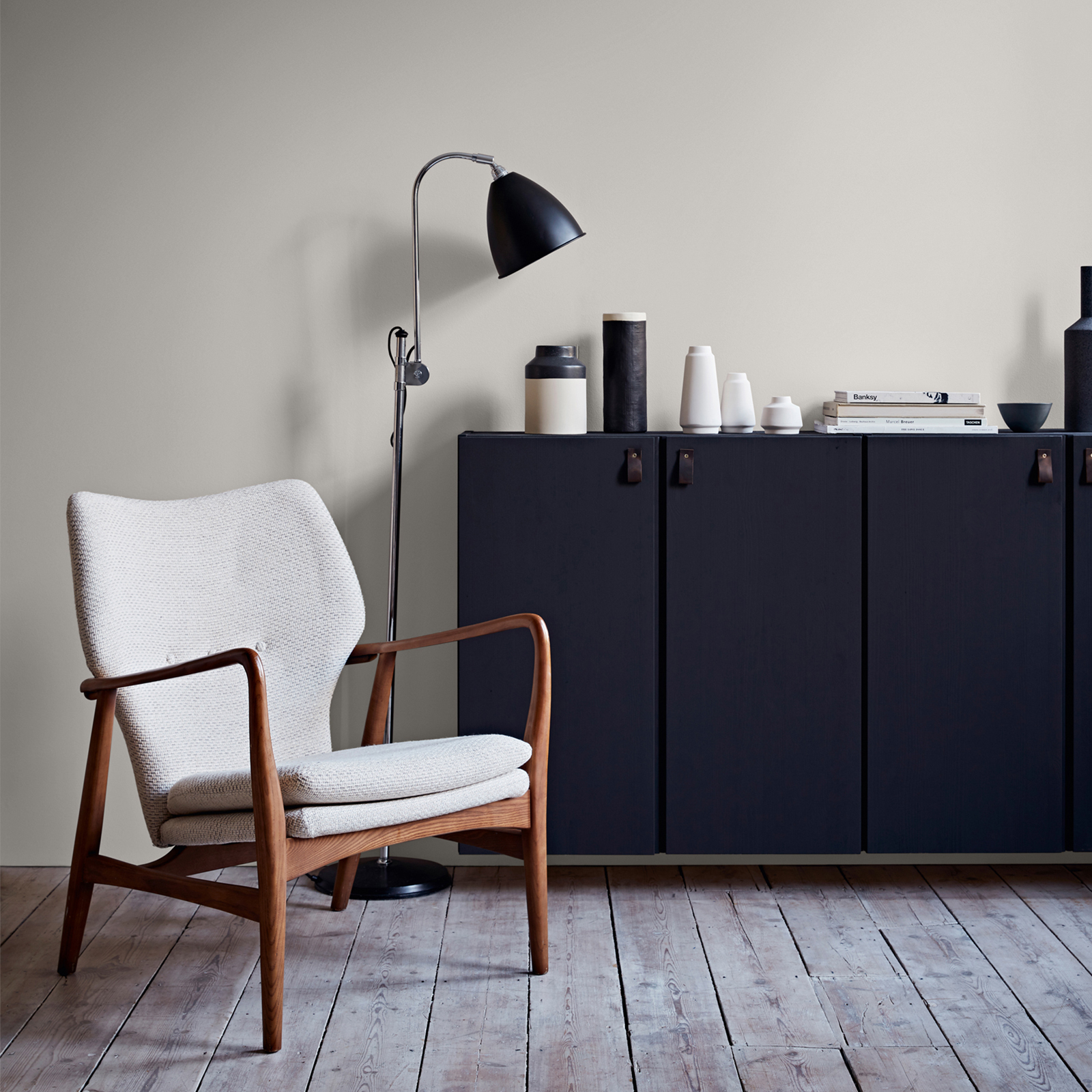 Crown Paints easyclean® Matt Emulsion – Neutrals | Decor 8 Stornoway